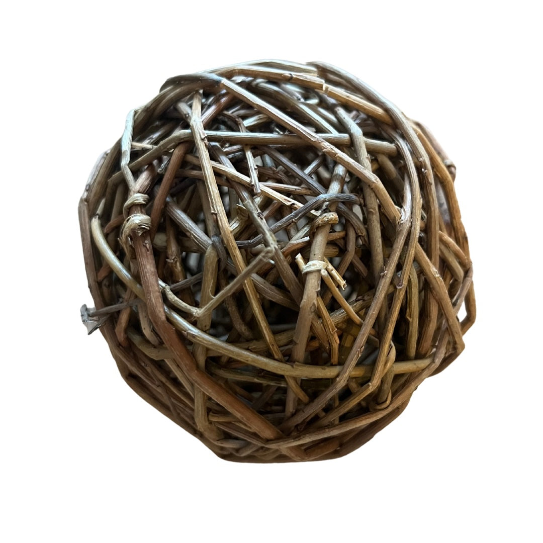 Willow Ball 4 Inches Natural Chew Toy for Small Pets – Binky Factory